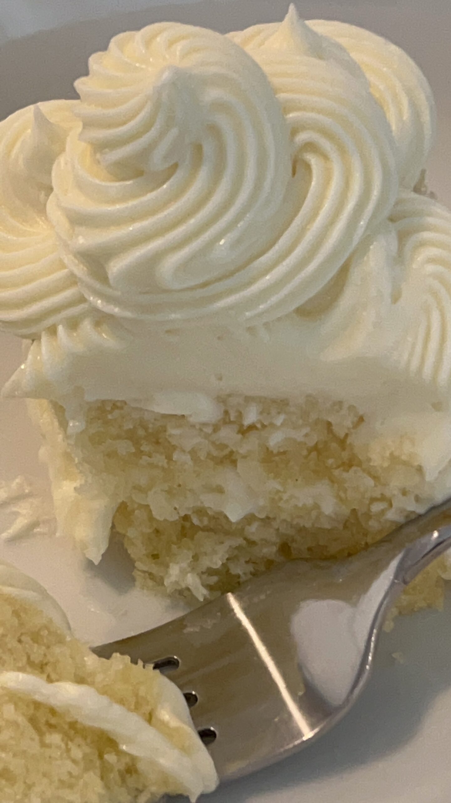 How to make store bought icing taste better - Dessert Makeovers